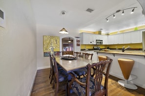 Casa (3 Bedrooms) | Interior