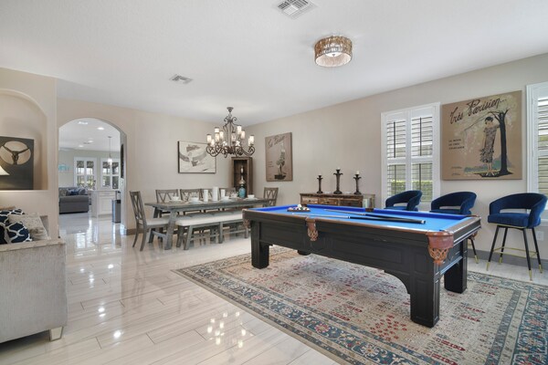 The Charming Chateau - Luxe - Resort - Location - Davenport, FL