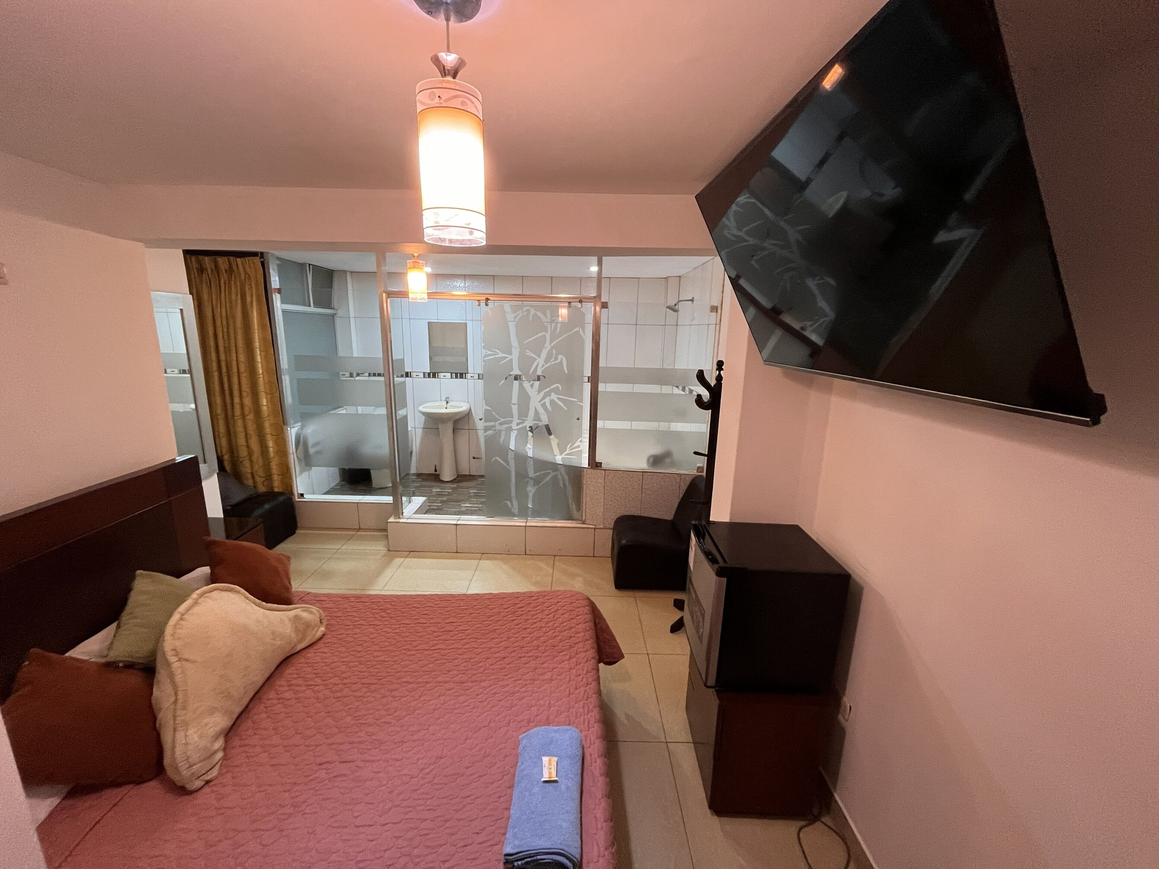 Quarto casal conforto | Wi-Fi de cortesia