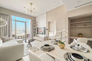 Modern & Elegant 1BD apartment in JVC in Dubái | Hotel Rates & Reviews ...