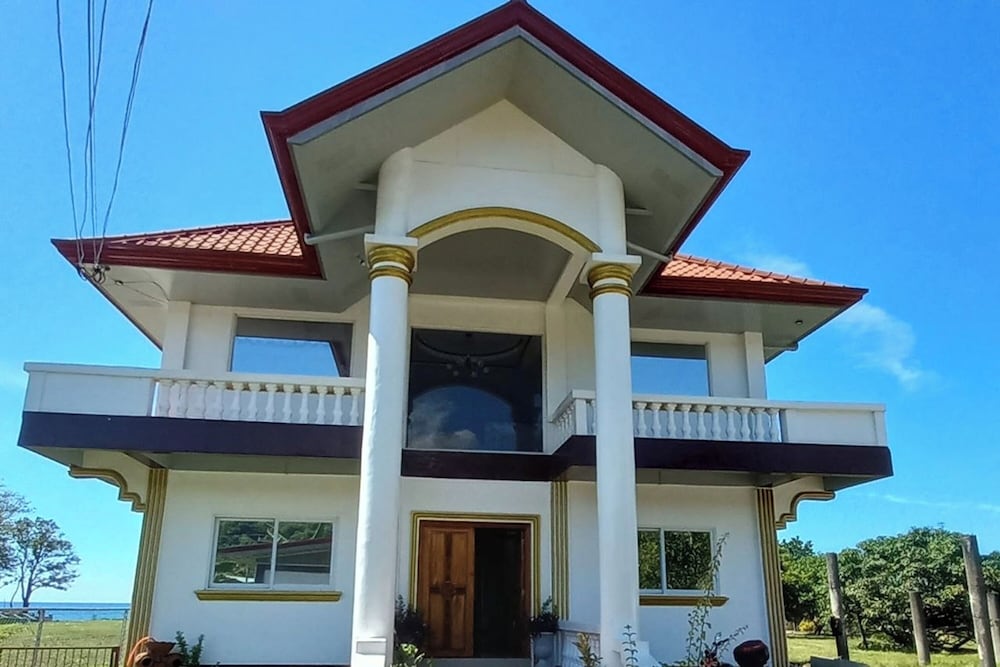 Seven Waves Beachfront - Bauang