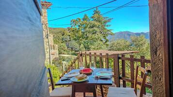 Dúplex, vista para a colina | Varanda