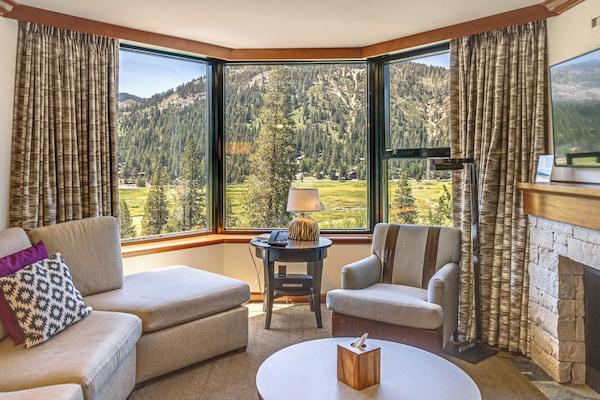 Sweeping Views & Access To Slopes: Everline Condo - Tahoe City, CA