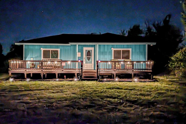 2br Countryside Charmer W/ Fire Pit & W & D - Navasota, TX