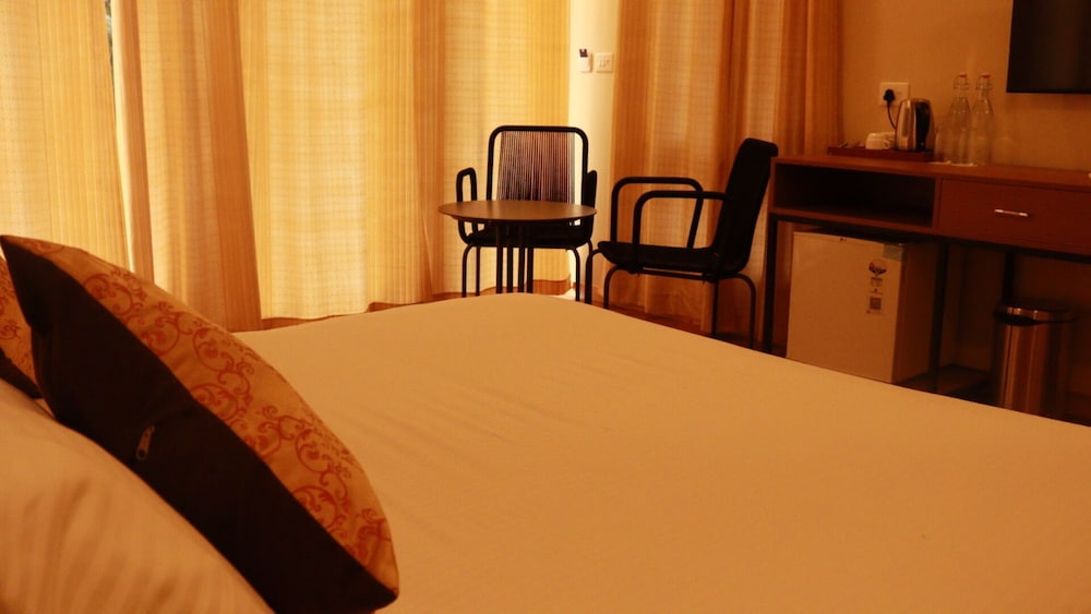 Narwar Lakefront Resort - Rajasthan