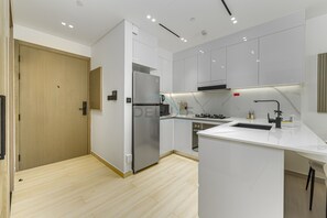 Near Community Parks, Convenient Stores, an RTA Bus Stop, And Just ...