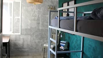 Quarto duplo, vista para a cidade | Wi-Fi de cortesia