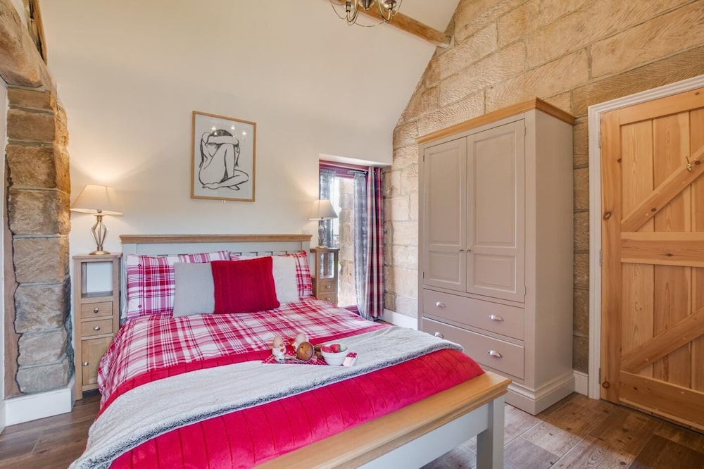 2 Bed in Saltburn-by-the-sea (oc-wa021) Reviews, Deals & Photos 2026 - Vrbo