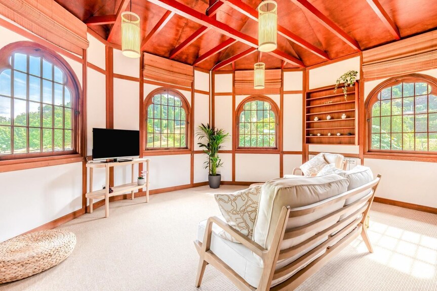 1 Bed In Tollard Royal (Oc-j32937) - Dorset