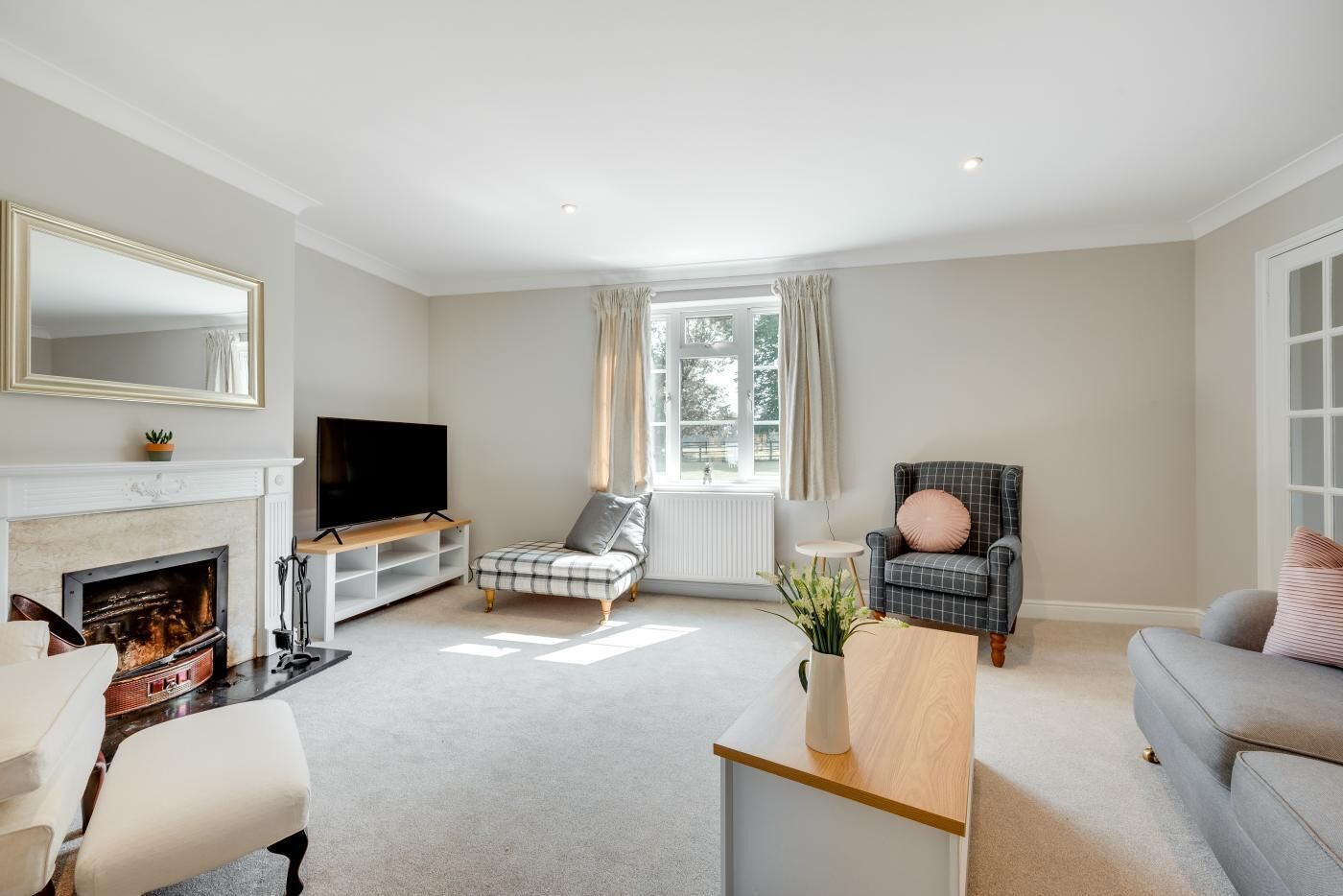 3 Bed In Rushmere St. Andrew (Oc-1lux) - Woodbridge