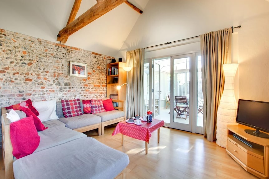 2 Bed In Briston (Oc-1551) - 霍爾特