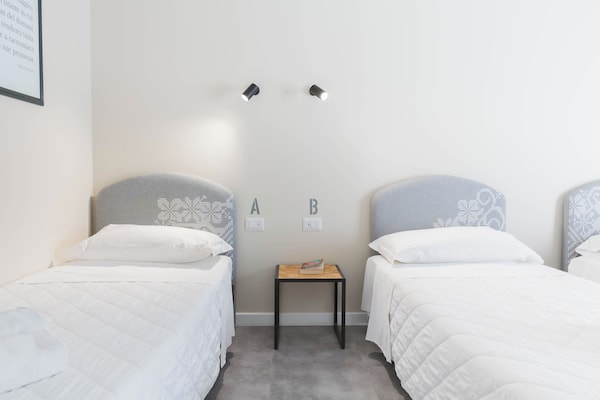 Piccolo Catalunya Hostel - Alghero