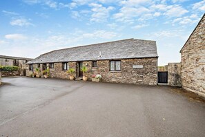 2 Bed in St. Merryn (oc-w29716) Reviews, Deals & Photos 2026 - Expedia ...