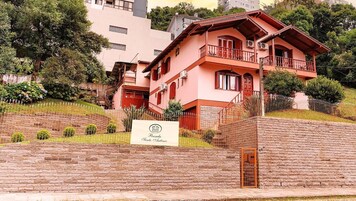 Fachada do alojamento