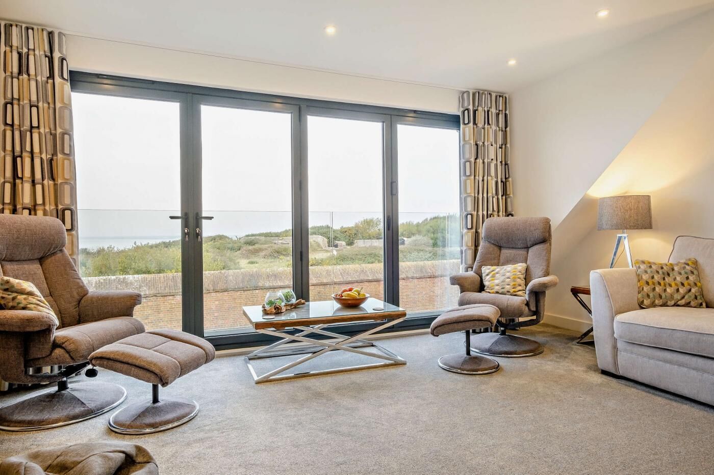 3 Bed In Totland Bay (Oc-s30266) - Lymington