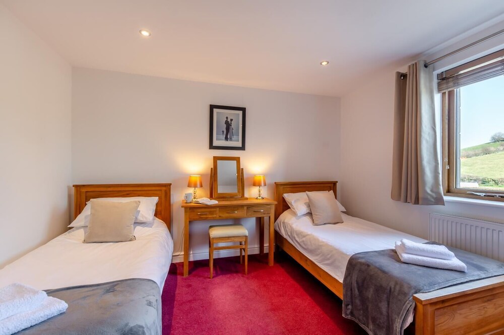 2 Bed in Carnforth (oc-s31763) - Tewitfield | Vrbo