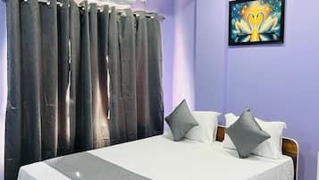 Quarto casal luxo | Wi-Fi de cortesia