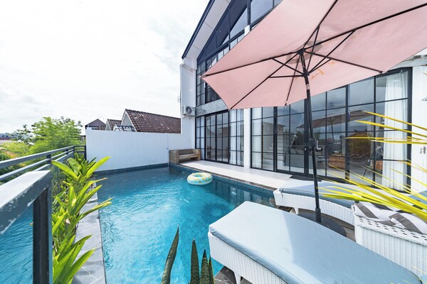 Loft 360 Apartment - Seminyak