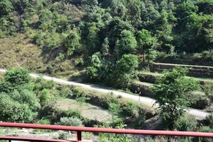 Quarto casal luxo, vista para a colina | Terraço/pátio