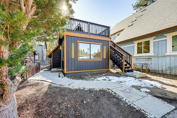 2 Mi To Big Bear Lake: Wooded Cabin W/ Deck! - California