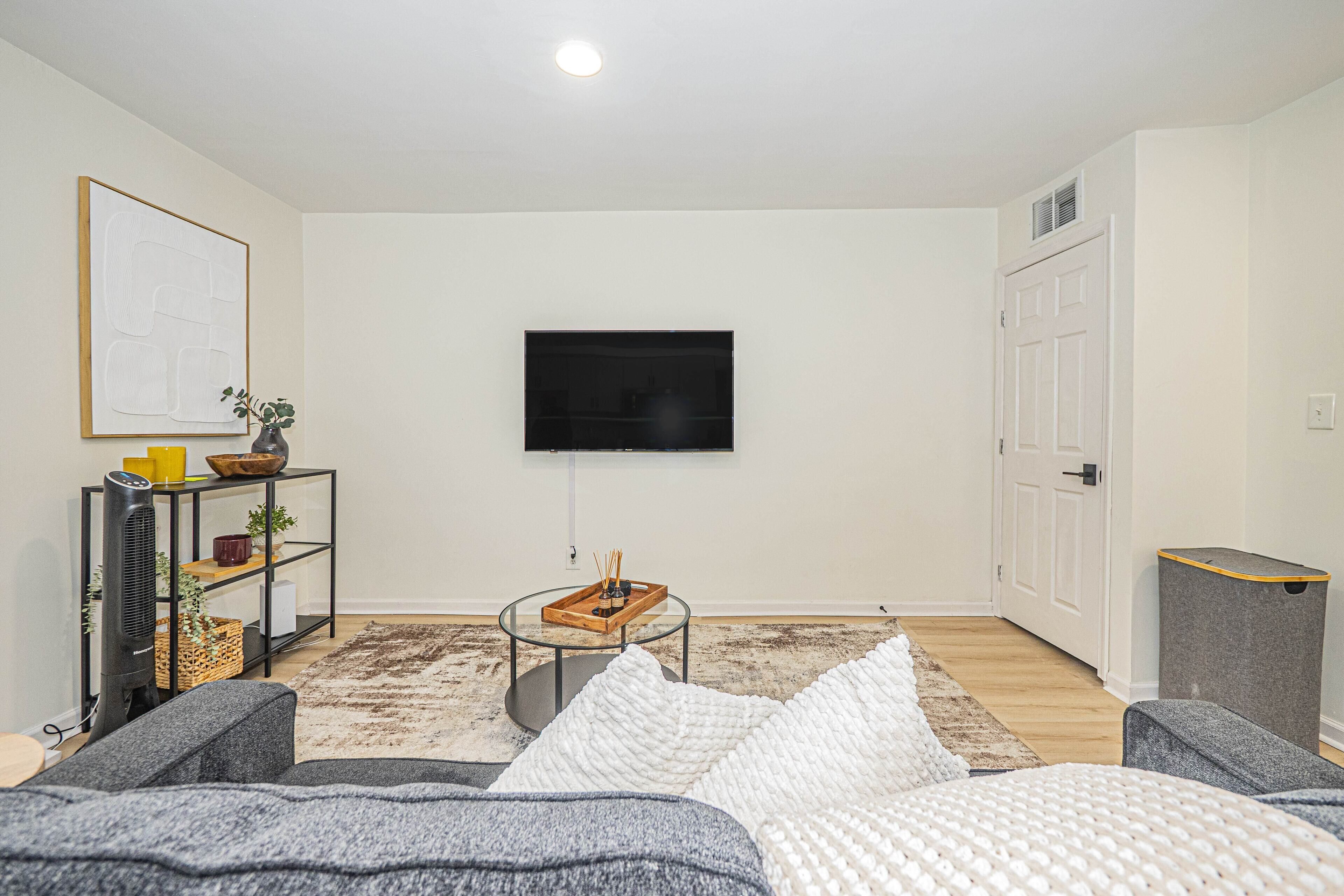 Bright & Homey 2br Escape Near Vibrant Downtown Dc - Takoma Park, MD