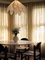 Pequeno-almoço tipo buffet diário incluído 