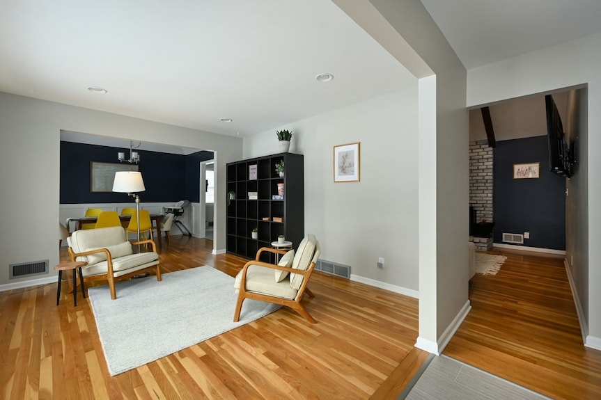 Relaxing Space For Families & Friends Sleeps 10 + Pet-friendly - Belton, MO