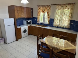 Apartamento Clássico, varanda | Cozinha privada