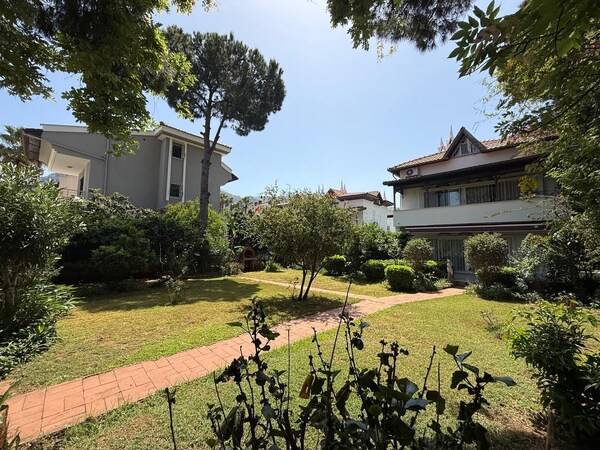 Mete 3 Villa İçMeler Weekly Daily Rentals - İçmeler