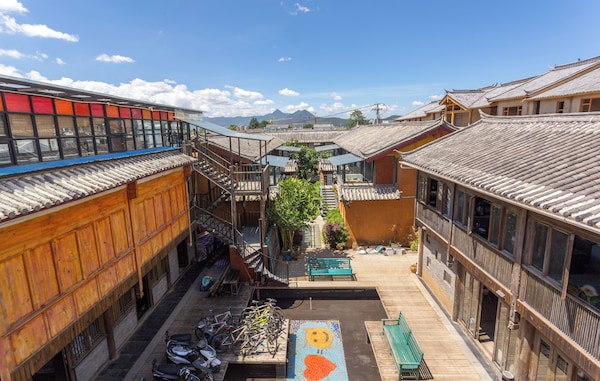 Lijiang Desti Youth Park Hostel - Lijiang