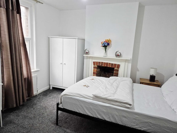 Room-private Room, Closer To Train Stati - Farnham