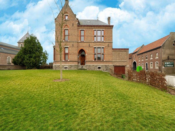 Picturesque Mansion With Garden In Tongeren - Tongeren