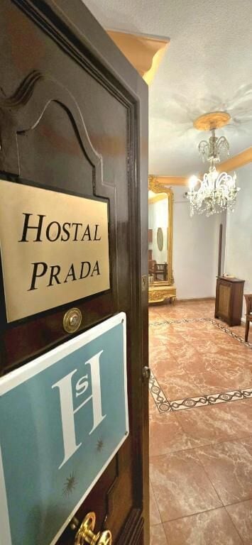 Hostal Prada - Madrid
