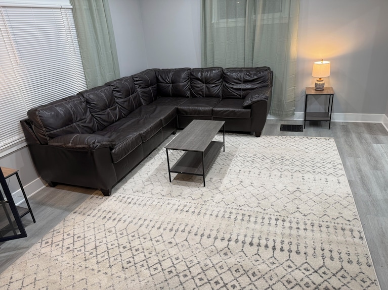 Newly Renovated 3-bedroom Home Near Down Town Columbus - Columbus, OH