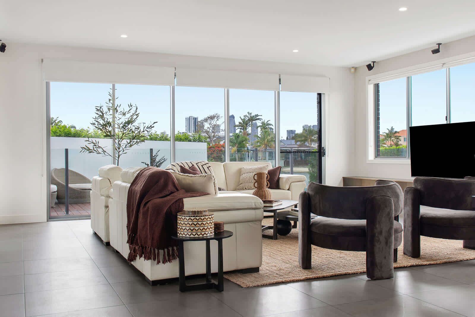 Laguna By Khove - Surfers Paradise