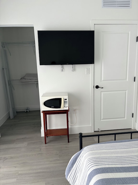 Comfy Room Near Florida Keys And Everglades - Homestead, FL