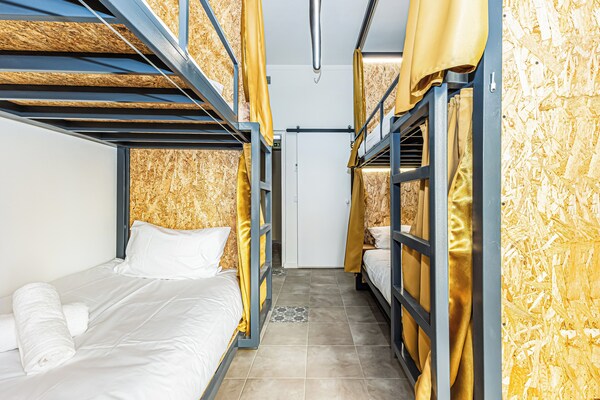 Arbutus Bed & Bar - Portimão