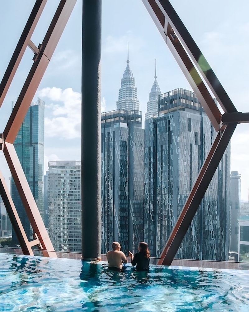 Scarletz Suites Klcc Near Twin Towers - Kuala Lumpur