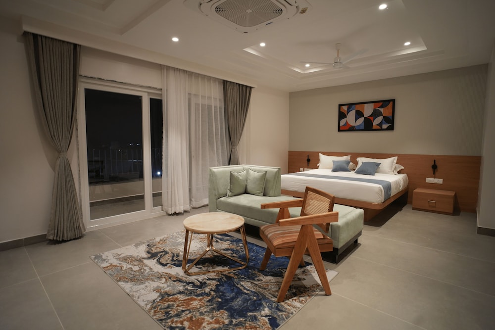 Kolas Grand - Warangal