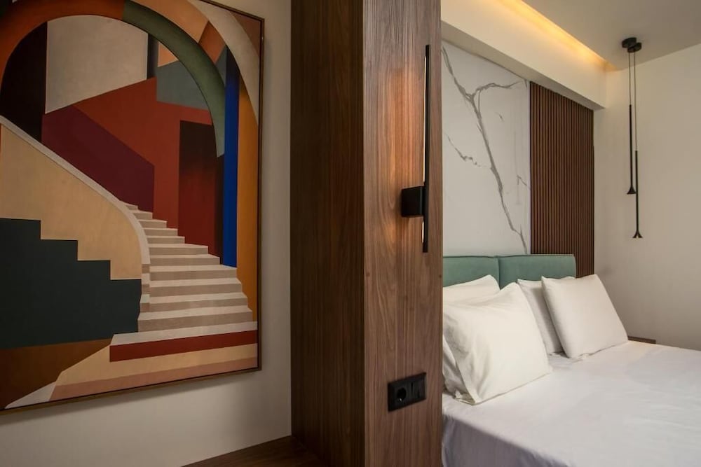 Aurora Living - Adults Only - Rhodes