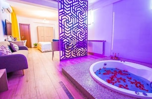 Quarto Duplo Deluxe, varanda | Ferro/tábua de engomar, Wi-fi grátis
