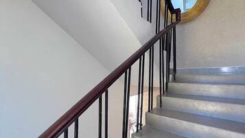 Quarto casal standard | Área de estar