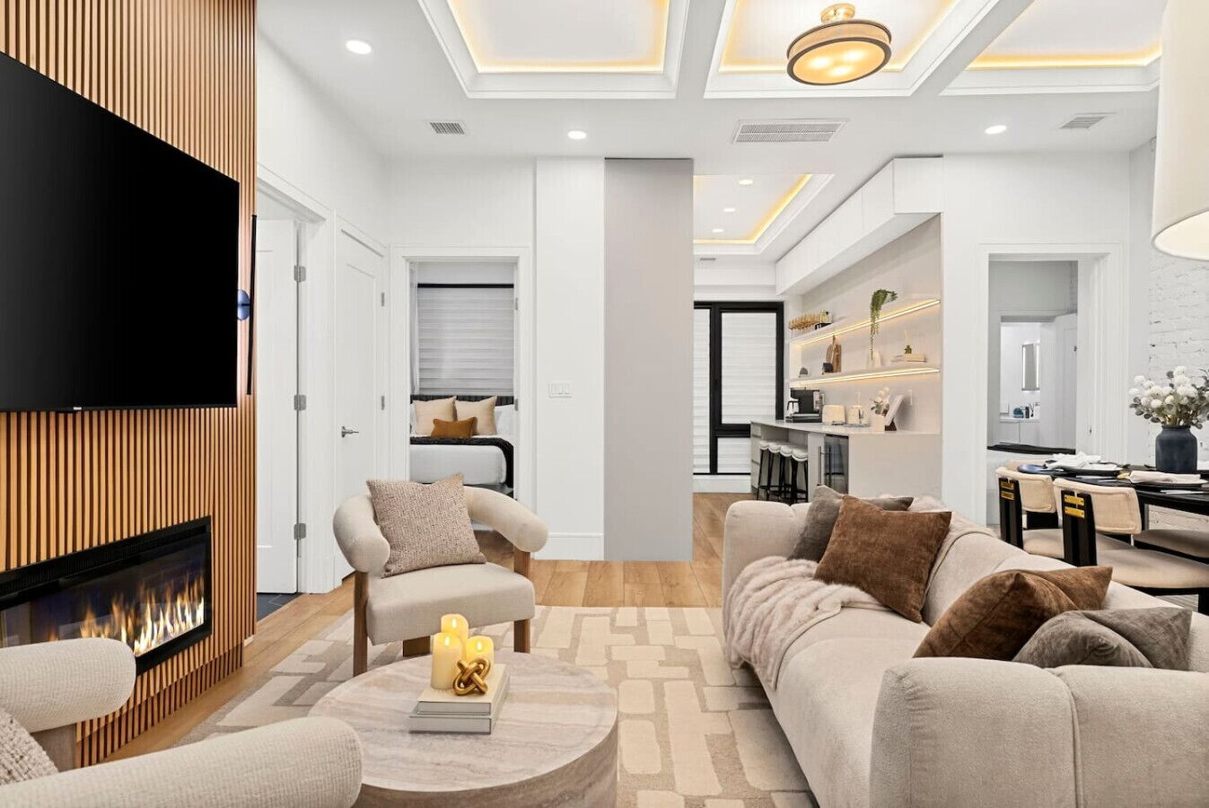 New Luxe Penthouse W/ Rooftop + 1 Free Parking! - Malden, MA