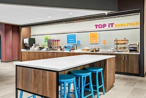 Pequeno-almoço tipo buffet diário incluído 