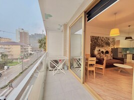 Apartamento Superior, varanda, Vista para a cidade | Varanda