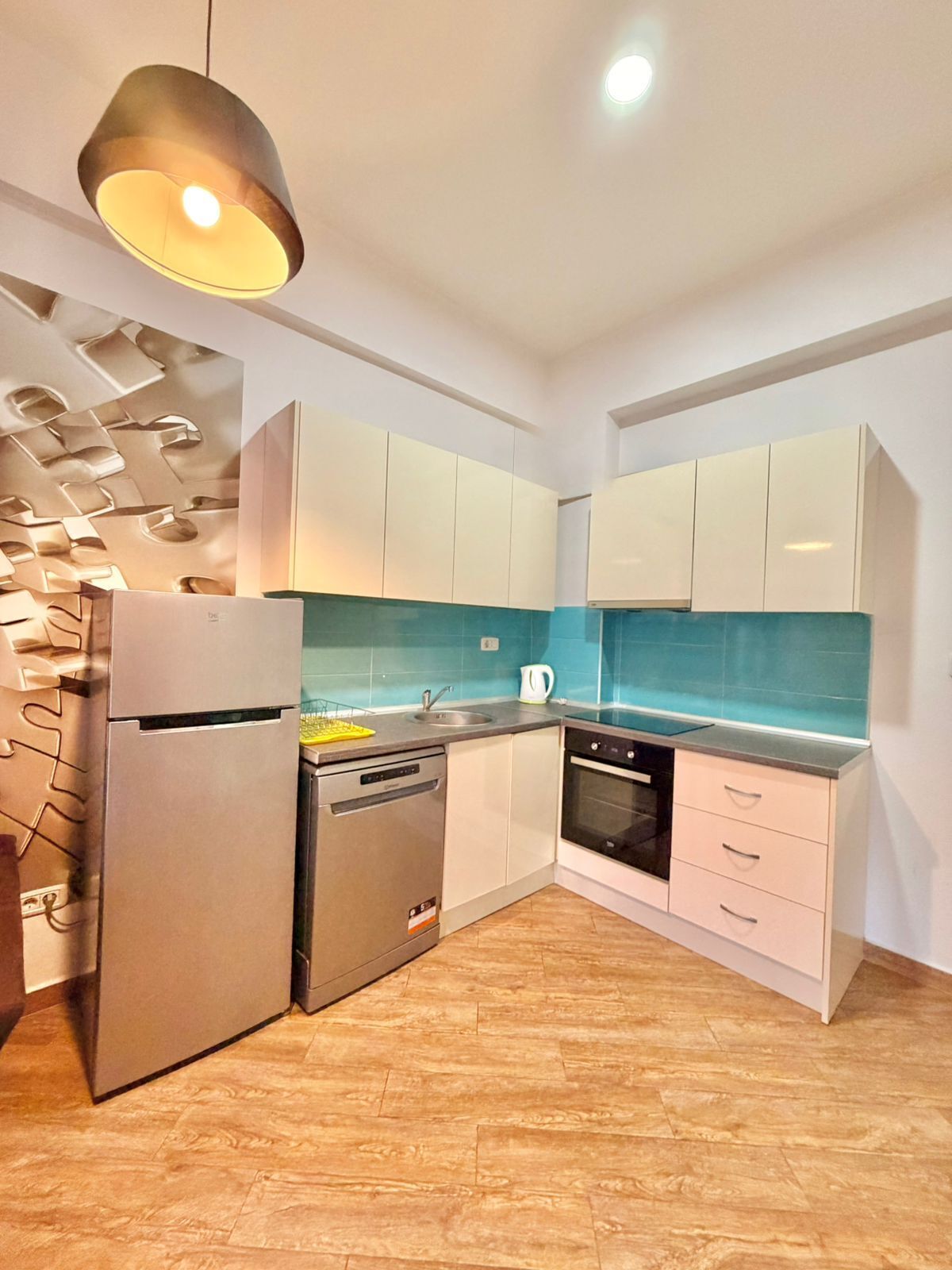 Apartamento Superior, varanda, Vista para a cidade | Cozinha privada | Um forno, uma placa de cozinha, utensílios de cozinha 