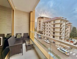 Apartamento luxo, sacada, vista para a cidade | Vista do quarto