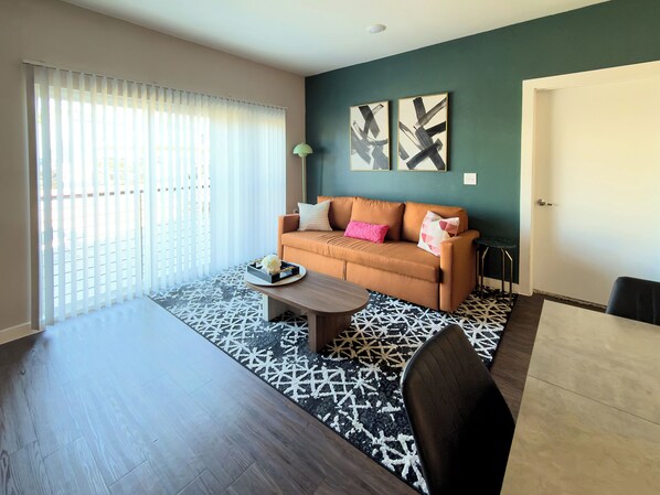 1st Floor - Pool, Gym, Dog Park, Parking near DTA Reviews, Deals ...