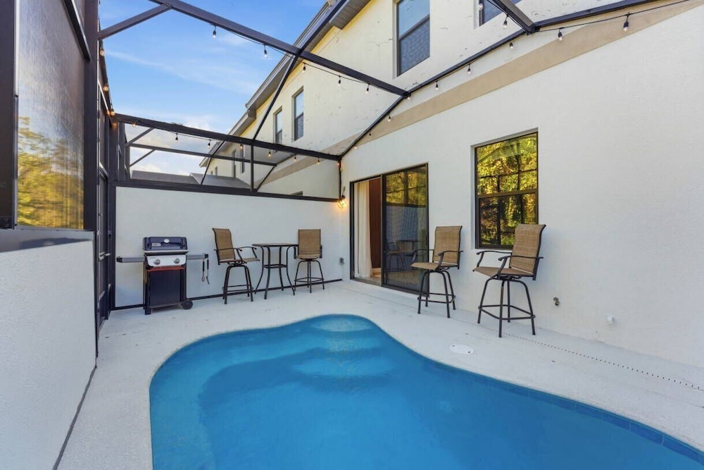 Paradiso Grande 5br Home W Pool, Mario Game Room - Winter Garden, FL