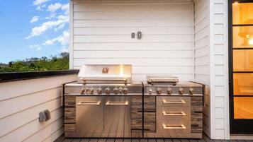 Casa, acessível | 4 quartos, acesso à internet de alta velocidade